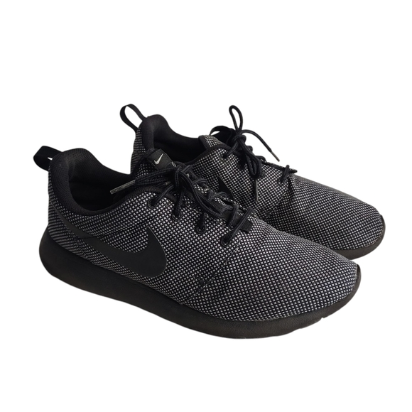 Nike | Shoes | Nike Roshe One Black Gray Speckled Womens Running Shoes ...